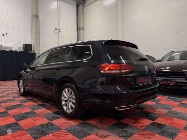 Фольксваген Пассат 2015 в Вильнюс на AUTOMOTO.COM.LV Черный Фольксваген Пассат 2015 в Вильнюс, объемом двигателя 1.97 л и пробегом 296 тыс. км за 8650 €, фото 7 на AUTOMOTO.COM.LV