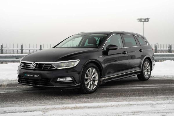 Black Volkswagen Passat 2016 in Vilnius, with an engine capacity of 1.97 L and mileage of 200 thousand km for 12500 €, photo 1 on AUTOMOTO.COM.LV