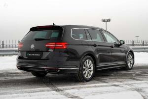 Black Volkswagen Passat 2016 in Vilnius, with an engine capacity of 1.97 L and mileage of 200 thousand km for 12500 €, photo 6 on AUTOMOTO.COM.LV