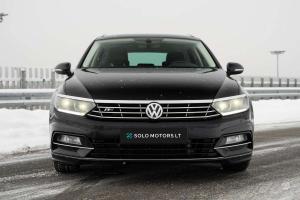 Black Volkswagen Passat 2016 in Vilnius, with an engine capacity of 1.97 L and mileage of 200 thousand km for 12500 €, photo 9 on AUTOMOTO.COM.LV