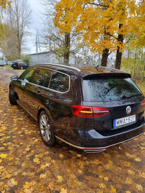 Black Volkswagen Passat 2016 in Vilnius, with an engine capacity of 1.97 L and mileage of 325 thousand km for 12500 €, photo 5 on AUTOMOTO.COM.LV