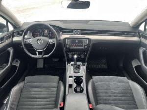 Black Volkswagen Passat 2016 in Kaunas, with an engine capacity of 1.97 L and mileage of 272 thousand km for 10200 €, photo 14 on AUTOMOTO.COM.LV
