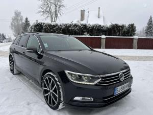 Black Volkswagen Passat 2016 in Kaunas, with an engine capacity of 1.97 L and mileage of 290 thousand km for 9750 €, photo 7 on AUTOMOTO.COM.LV