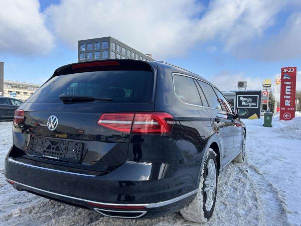 Black Volkswagen Passat 2016 in Kaunas, with an engine capacity of 1.97 L and mileage of 253 thousand km for 11200 €, photo 7 on AUTOMOTO.COM.LV