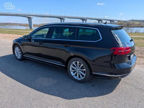 Melns Volkswagen Passat 2016 Viļņa, ar dzinēja tilpumu 1.60 L un nobraukumu 304 tūkst. km par 9600 €, foto 2 vietnē AUTOMOTO.COM.LV