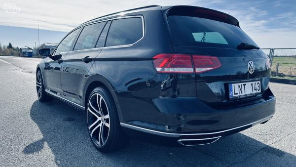Melns Volkswagen Passat 2016 Panevēža, ar dzinēja tilpumu 2.00 L un nobraukumu 280 tūkst. km par 11000 €, foto 4 vietnē AUTOMOTO.COM.LV