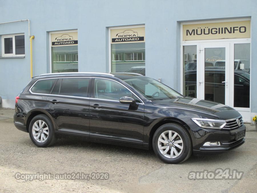 Black Volkswagen Passat 2016 in Tartu, with an engine capacity of 1.60 L and mileage of 241 thousand km for 9200 €, photo 1 on AUTOMOTO.COM.LV