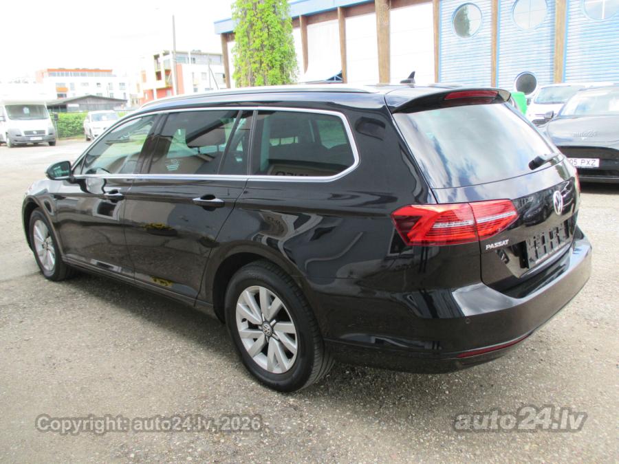Black Volkswagen Passat 2016 in Tartu, with an engine capacity of 1.60 L and mileage of 241 thousand km for 9200 €, photo 4 on AUTOMOTO.COM.LV