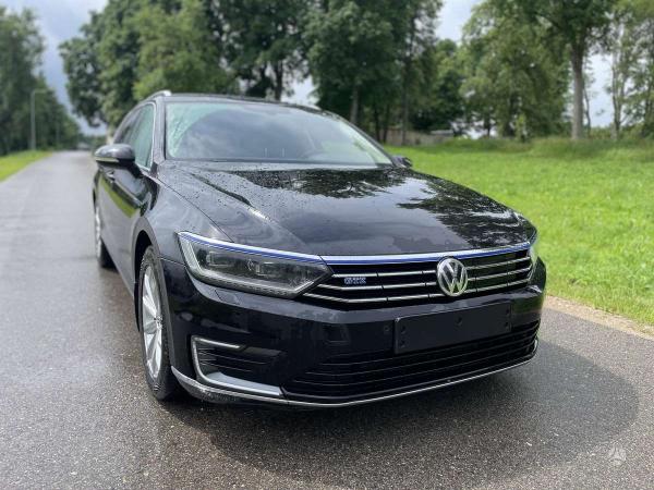 Melns Volkswagen Passat 2016 Viļņa, ar dzinēja tilpumu 1.40 L un nobraukumu 240 tūkst. km par 9300 €, foto 8 vietnē AUTOMOTO.COM.LV
