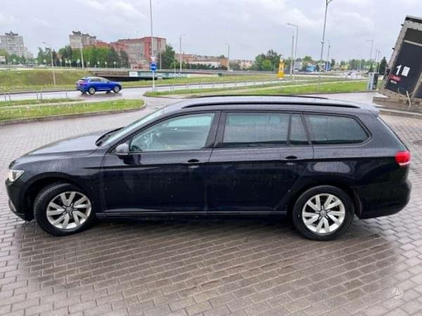 Black Volkswagen Passat 2016 in Kaunas, with an engine capacity of 1.60 L and mileage of 292 thousand km for 7650 €, photo 2 on AUTOMOTO.COM.LV