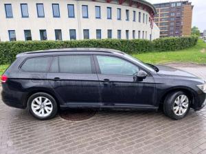 Melns Volkswagen Passat 2016 Kauņa, ar dzinēja tilpumu 1.60 L un nobraukumu 292 tūkst. km par 7650 €, foto 6 vietnē AUTOMOTO.COM.LV