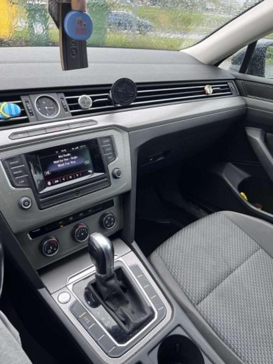 Melns Volkswagen Passat 2016 Kauņa, ar dzinēja tilpumu 1.60 L un nobraukumu 292 tūkst. km par 7650 €, foto 8 vietnē AUTOMOTO.COM.LV