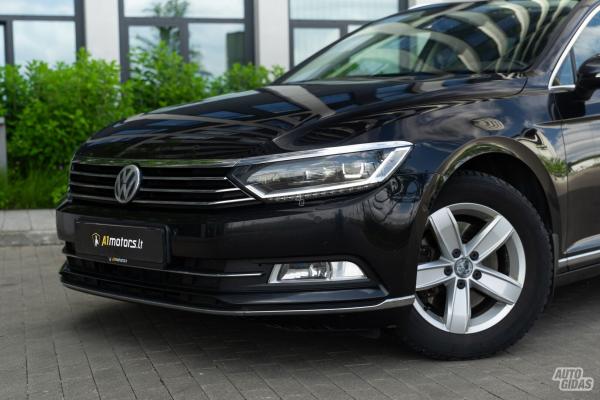 Melns Volkswagen Passat 2016 Viļņa, ar dzinēja tilpumu 1.60 L un nobraukumu 213 tūkst. km par 9450 €, foto 2 vietnē AUTOMOTO.COM.LV
