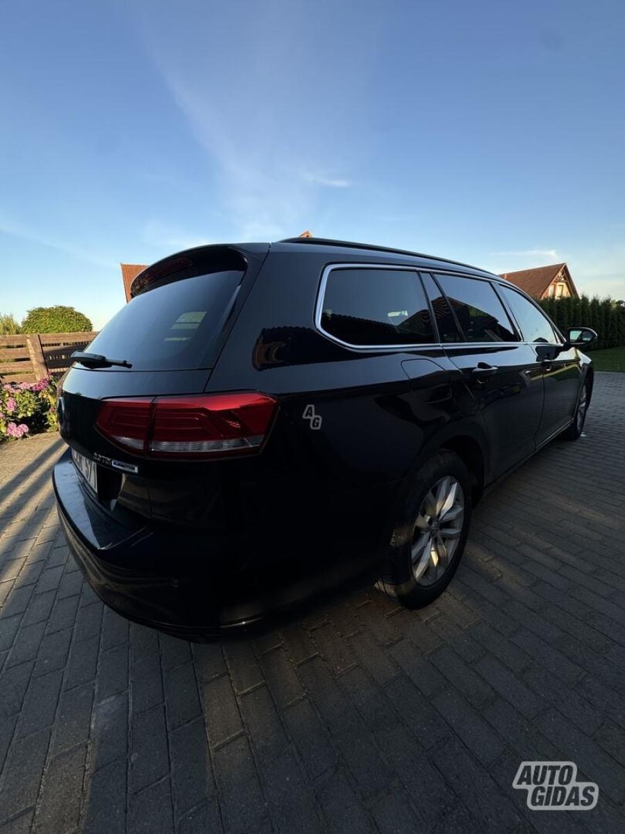 Melns Volkswagen Passat 2016 Klaipėda, ar dzinēja tilpumu 2.00 L un nobraukumu 375 tūkst. km par 8000 €, foto 4 vietnē AUTOMOTO.COM.LV