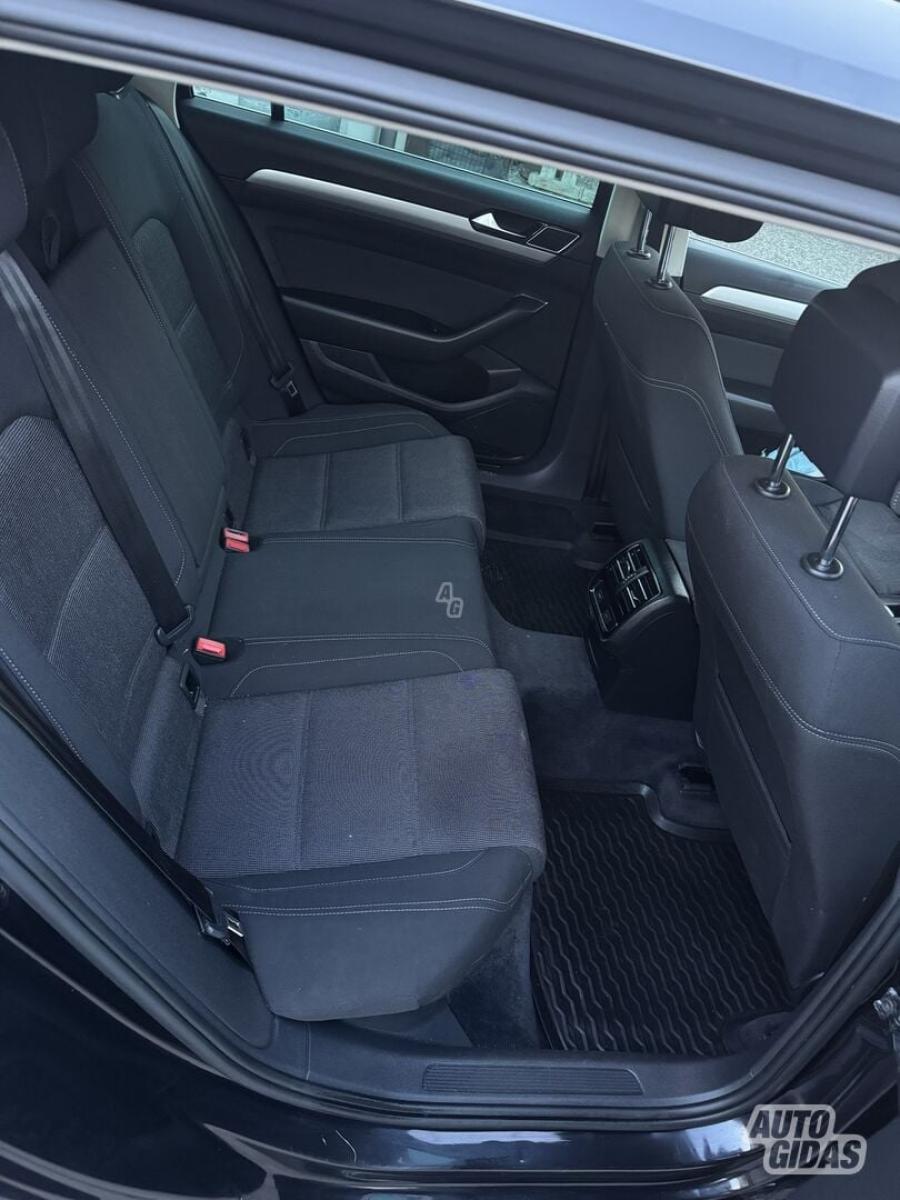 Melns Volkswagen Passat 2016 Klaipėda, ar dzinēja tilpumu 2.00 L un nobraukumu 375 tūkst. km par 8000 €, foto 6 vietnē AUTOMOTO.COM.LV