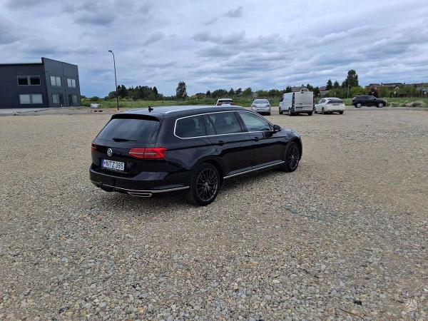 Black Volkswagen Passat 2016 in Klaipeda, with an engine capacity of 1.97 L and mileage of 253 thousand km for 10200 €, photo 10 on AUTOMOTO.COM.LV