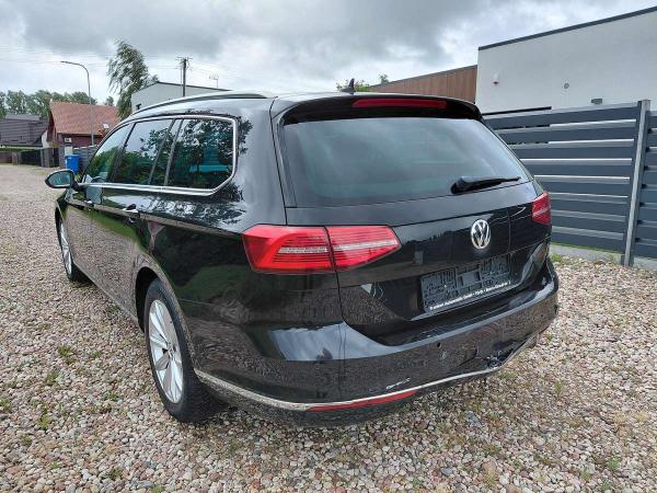 Black Volkswagen Passat 2016 in Vilkaviskis, with an engine capacity of 1.97 L and mileage of 276 thousand km for 7200 €, photo 7 on AUTOMOTO.COM.LV