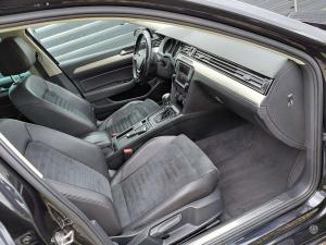 Black Volkswagen Passat 2016 in Vilkaviskis, with an engine capacity of 1.97 L and mileage of 276 thousand km for 7200 €, photo 29 on AUTOMOTO.COM.LV