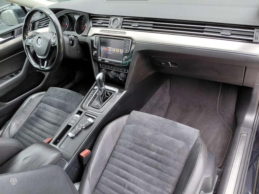Black Volkswagen Passat 2016 in Vilkaviskis, with an engine capacity of 1.97 L and mileage of 276 thousand km for 7200 €, photo 30 on AUTOMOTO.COM.LV