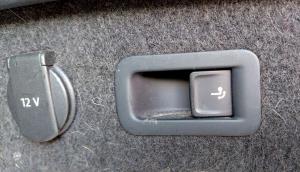 Black Volkswagen Passat 2016 in Vilkaviskis, with an engine capacity of 1.97 L and mileage of 276 thousand km for 7200 €, photo 33 on AUTOMOTO.COM.LV