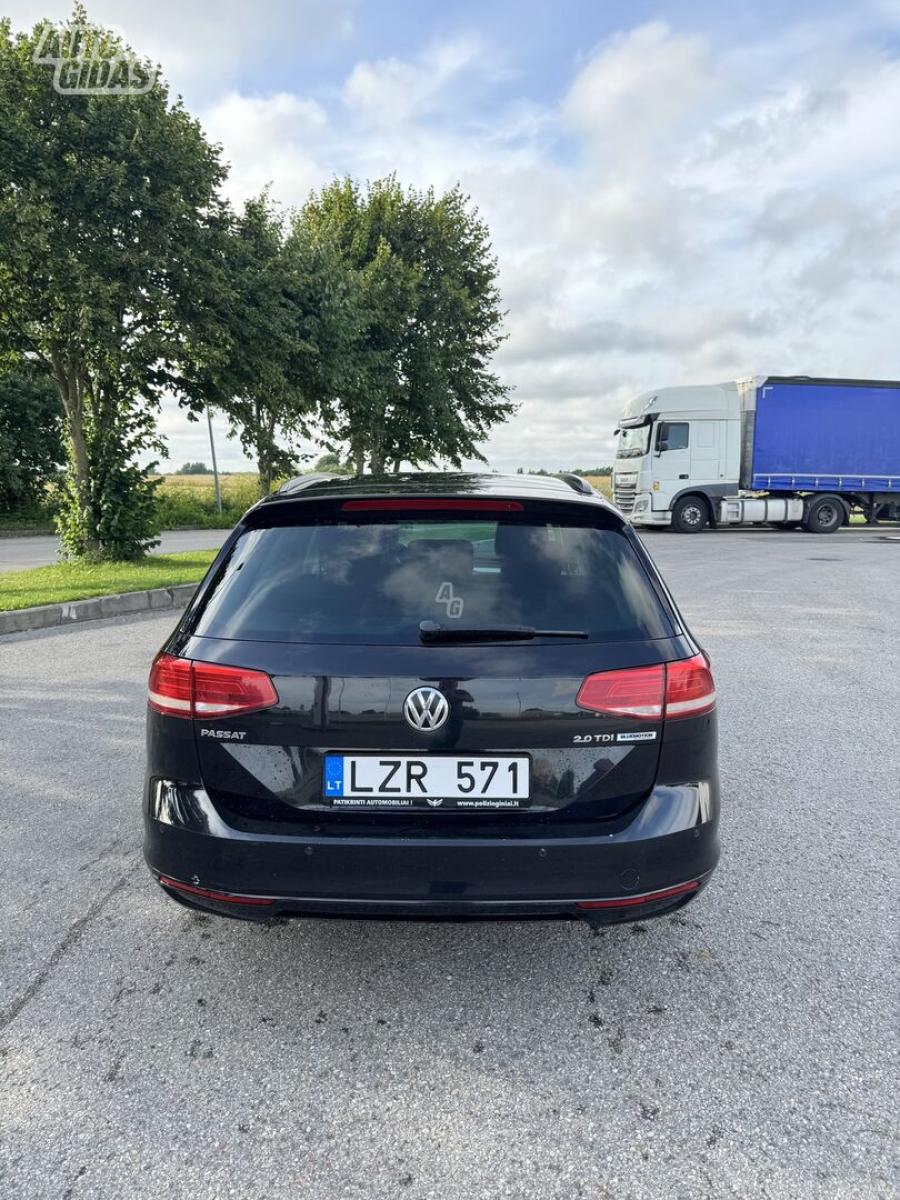 Black Volkswagen Passat 2016 in Klaipeda, with an engine capacity of 2.00 L and mileage of 376 thousand km for 6950 €, photo 6 on AUTOMOTO.COM.LV