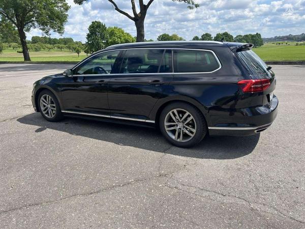 Melns Volkswagen Passat 2016 Kauņa, ar dzinēja tilpumu 1.97 L un nobraukumu 300 tūkst. km par 9400 €, foto 2 vietnē AUTOMOTO.COM.LV
