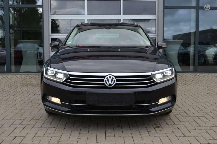 Melns Volkswagen Passat 2016 Viļņa, ar dzinēja tilpumu 1.97 L un nobraukumu 283 tūkst. km par 9500 €, foto 9 vietnē AUTOMOTO.COM.LV
