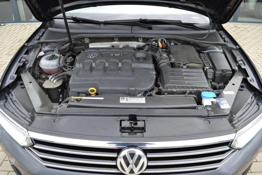 Melns Volkswagen Passat 2016 Viļņa, ar dzinēja tilpumu 1.97 L un nobraukumu 283 tūkst. km par 9500 €, foto 10 vietnē AUTOMOTO.COM.LV