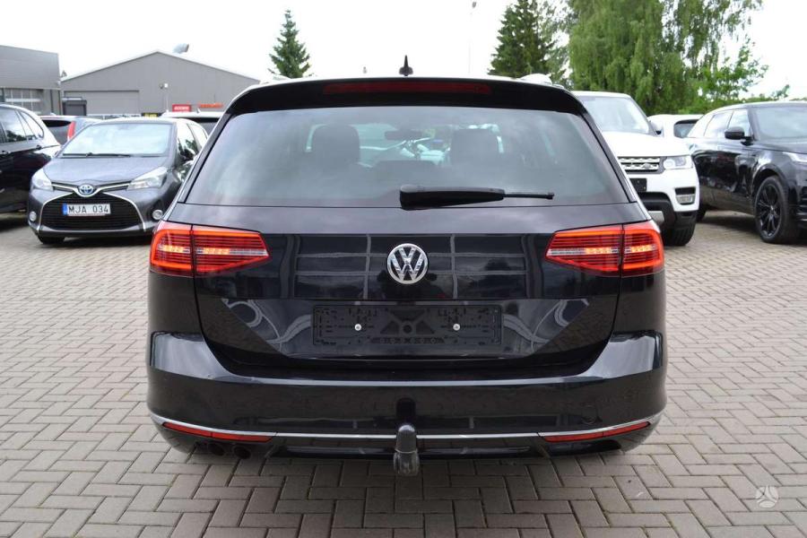 Melns Volkswagen Passat 2016 Viļņa, ar dzinēja tilpumu 1.97 L un nobraukumu 283 tūkst. km par 9500 €, foto 13 vietnē AUTOMOTO.COM.LV