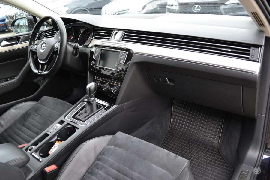 Melns Volkswagen Passat 2016 Viļņa, ar dzinēja tilpumu 1.97 L un nobraukumu 283 tūkst. km par 9500 €, foto 17 vietnē AUTOMOTO.COM.LV