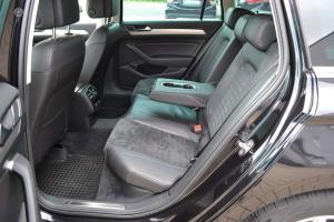 Melns Volkswagen Passat 2016 Viļņa, ar dzinēja tilpumu 1.97 L un nobraukumu 283 tūkst. km par 9500 €, foto 28 vietnē AUTOMOTO.COM.LV