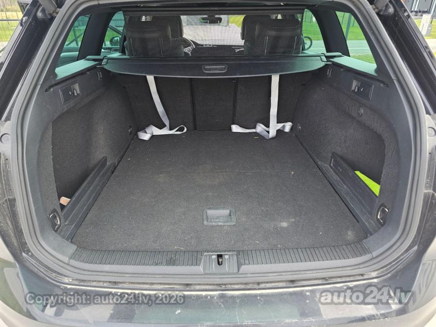 Melns Volkswagen Passat 2016 Tartu, ar dzinēja tilpumu 2.00 L un nobraukumu 342 tūkst. km par 9900 €, foto 9 vietnē AUTOMOTO.COM.LV