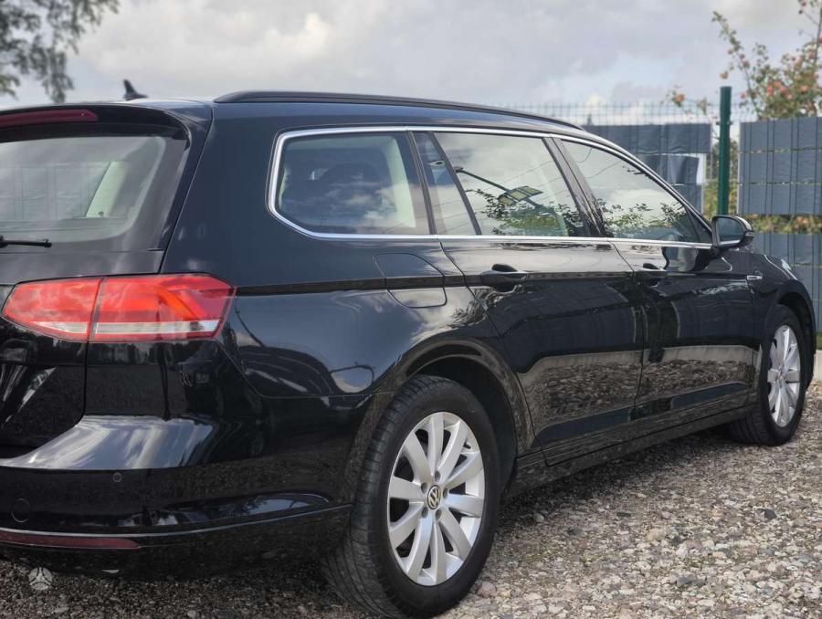 Black Volkswagen Passat 2016 in Vilkaviskis, with an engine capacity of 1.97 L and mileage of 214 thousand km for 8300 €, photo 7 on AUTOMOTO.COM.LV