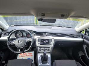 Black Volkswagen Passat 2016 in Vilkaviskis, with an engine capacity of 1.97 L and mileage of 214 thousand km for 8300 €, photo 11 on AUTOMOTO.COM.LV