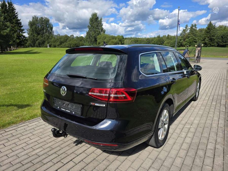 Melns Volkswagen Passat 2016 Telšiai, ar dzinēja tilpumu 1.60 L un nobraukumu 282 tūkst. km par 7650 €, foto 4 vietnē AUTOMOTO.COM.LV