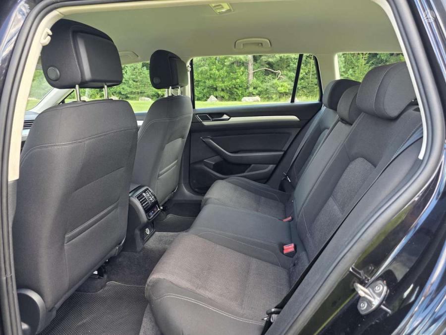 Melns Volkswagen Passat 2016 Telšiai, ar dzinēja tilpumu 1.60 L un nobraukumu 282 tūkst. km par 7650 €, foto 25 vietnē AUTOMOTO.COM.LV