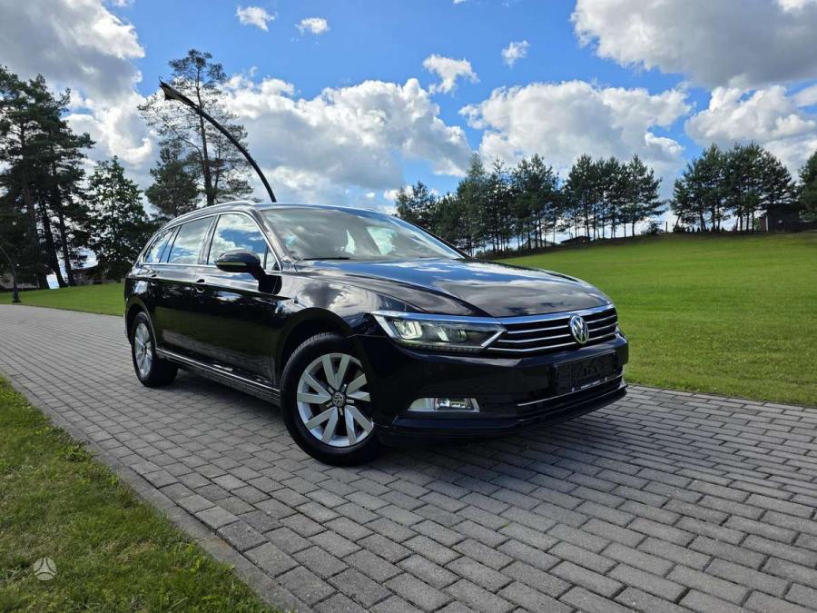 Melns Volkswagen Passat 2016 Telšiai, ar dzinēja tilpumu 1.60 L un nobraukumu 282 tūkst. km par 7650 €, foto 44 vietnē AUTOMOTO.COM.LV