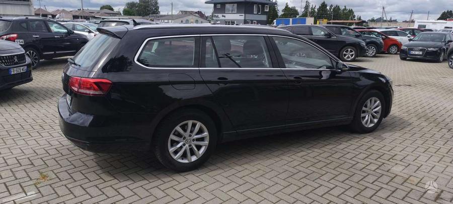 Black Volkswagen Passat 2016 in Taurage, with an engine capacity of 1.60 L and mileage of 290 thousand km for 7200 €, photo 5 on AUTOMOTO.COM.LV
