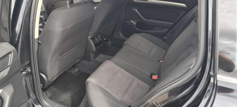 Black Volkswagen Passat 2016 in Taurage, with an engine capacity of 1.60 L and mileage of 290 thousand km for 7200 €, photo 11 on AUTOMOTO.COM.LV