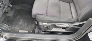 Black Volkswagen Passat 2016 in Taurage, with an engine capacity of 1.60 L and mileage of 290 thousand km for 7200 €, photo 17 on AUTOMOTO.COM.LV