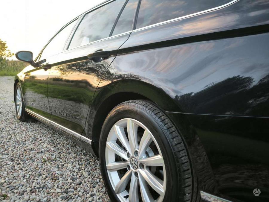 Melns Volkswagen Passat 2016 Trakai, ar dzinēja tilpumu 1.97 L un nobraukumu 297 tūkst. km par 7690 €, foto 9 vietnē AUTOMOTO.COM.LV