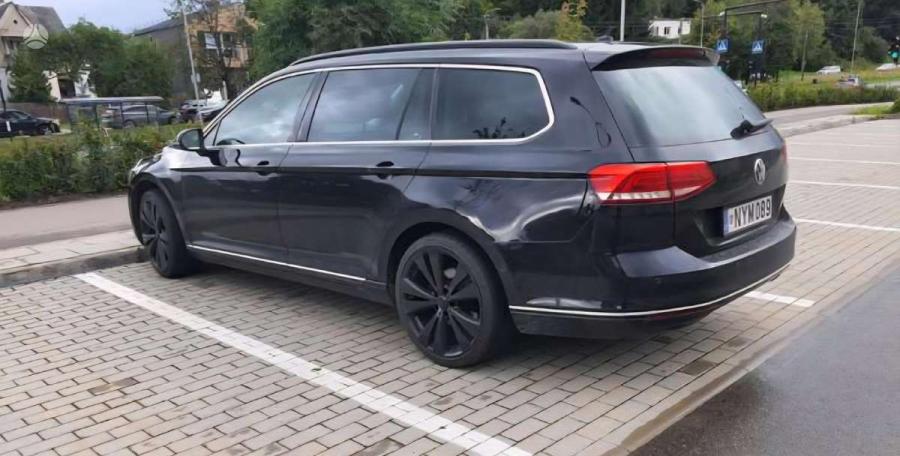 Black Volkswagen Passat 2017 in Vilnius, with an engine capacity of 1.60 L and mileage of 448 thousand km for 7600 €, photo 7 on AUTOMOTO.COM.LV