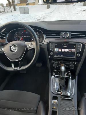 Melns Volkswagen Passat 2017 Veru, ar dzinēja tilpumu 2.00 L un nobraukumu 266 tūkst. km par 11200 €, foto 2 vietnē AUTOMOTO.COM.LV