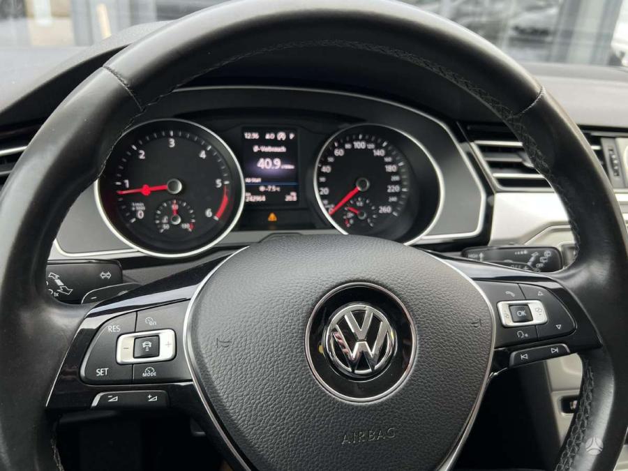 Melns Volkswagen Passat 2017 Kėdainiai, ar dzinēja tilpumu 1.97 L un nobraukumu 243 tūkst. km par 10850 €, foto 34 vietnē AUTOMOTO.COM.LV