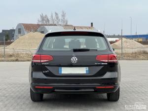 Black Volkswagen Passat 2017 in Taurage, with an engine capacity of 2.00 L and mileage of 247 thousand km for 8300 €, photo 10 on AUTOMOTO.COM.LV