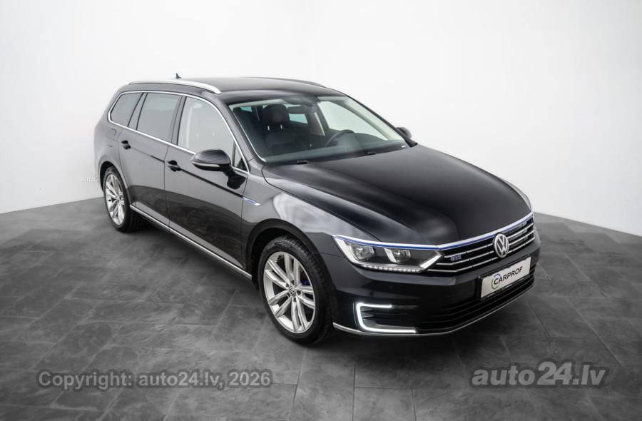 Black Volkswagen Passat 2017 in Tallinn, with an engine capacity of 1.40 L and mileage of 199 thousand km for 11999 €, photo 4 on AUTOMOTO.COM.LV
