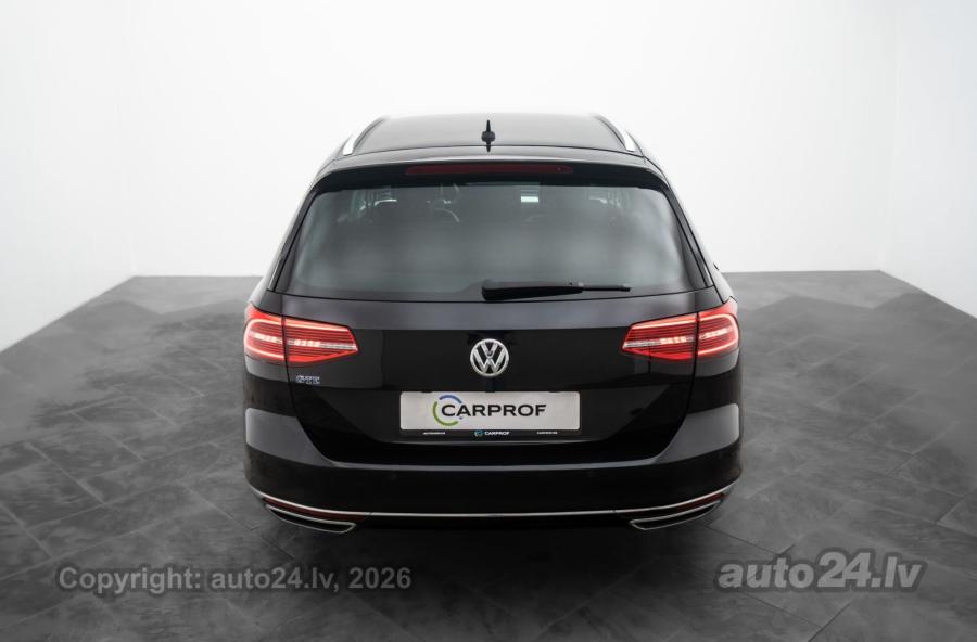Black Volkswagen Passat 2017 in Tallinn, with an engine capacity of 1.40 L and mileage of 199 thousand km for 11999 €, photo 6 on AUTOMOTO.COM.LV