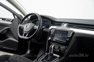 Black Volkswagen Passat 2017 in Tallinn, with an engine capacity of 1.40 L and mileage of 199 thousand km for 11999 €, photo 13 on AUTOMOTO.COM.LV