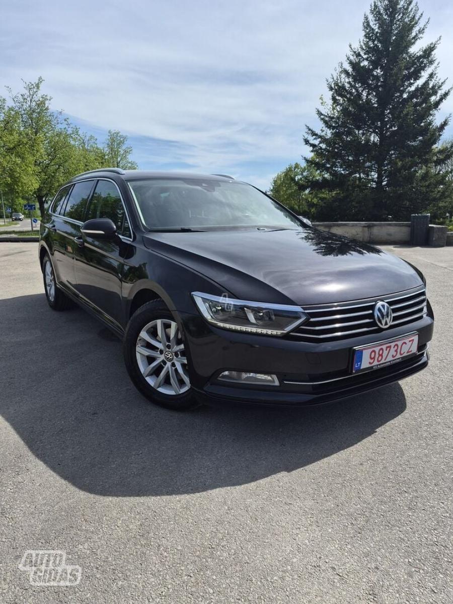 Black Volkswagen Passat 2017 in Alytus, with an engine capacity of 2.00 L and mileage of 210 thousand km for 12499 €, photo 1 on AUTOMOTO.COM.LV