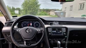Melns Volkswagen Passat 2017 Tallina, ar dzinēja tilpumu 2.00 L un nobraukumu 339 tūkst. km par 12800 €, foto 12 vietnē AUTOMOTO.COM.LV